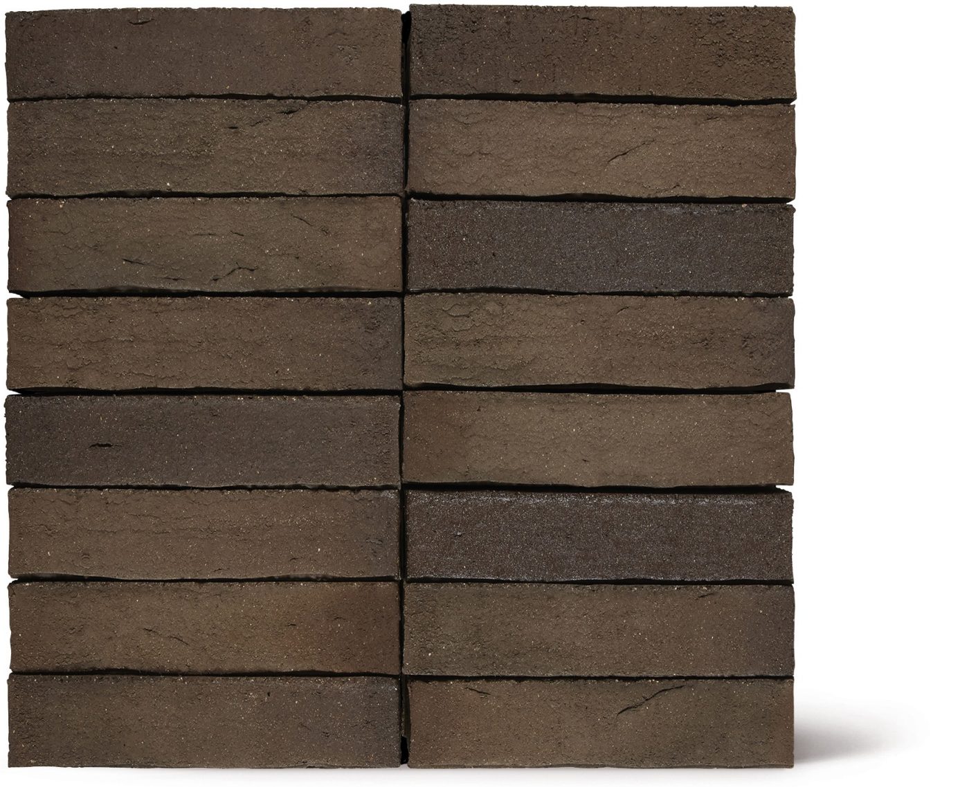 Mørke teglstein fra Makasiini-serien får nytt selskap